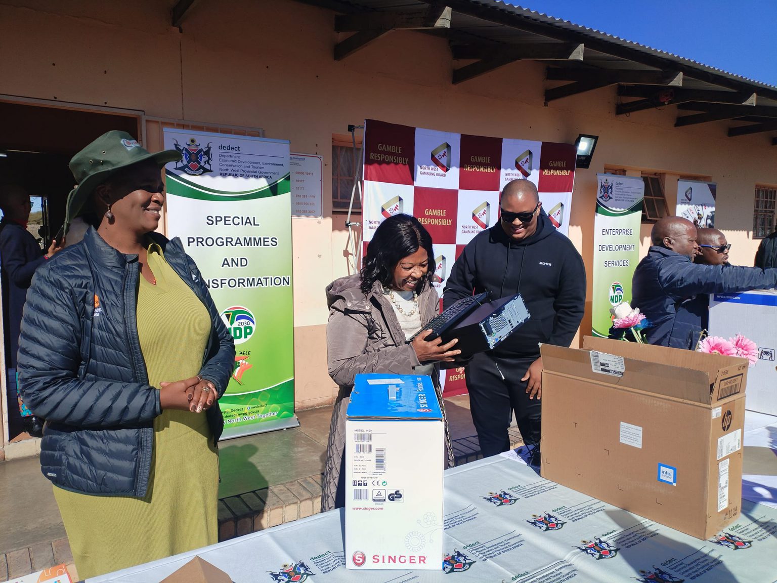 Departmental Nelson Mandela Day celebration and MEC’s 100 Days ...
